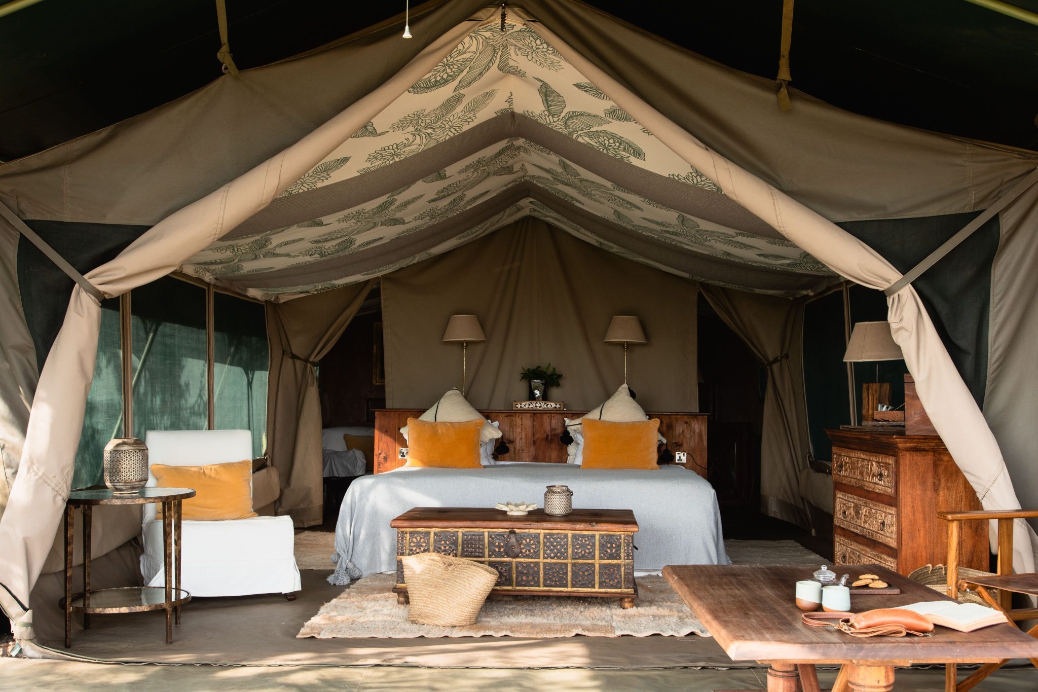 Hemingways River Camp Mara | Luxury Safari Camp Kenya